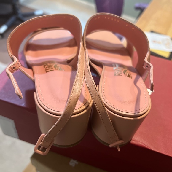 Salvatore Ferragamo | Shoes | Salvatore Ferragamo Giulia Bow Desert ...